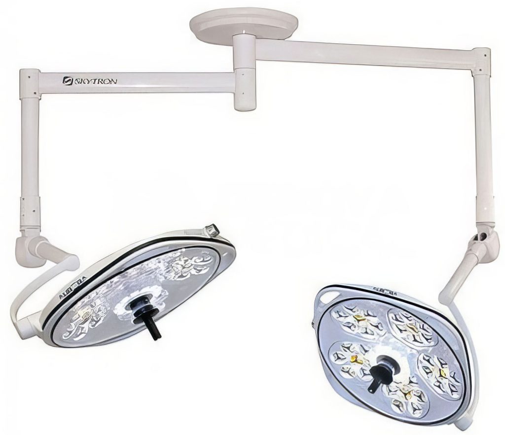 Skytron Aurora LED 2 Head Surgical Light System | Auxo Medical